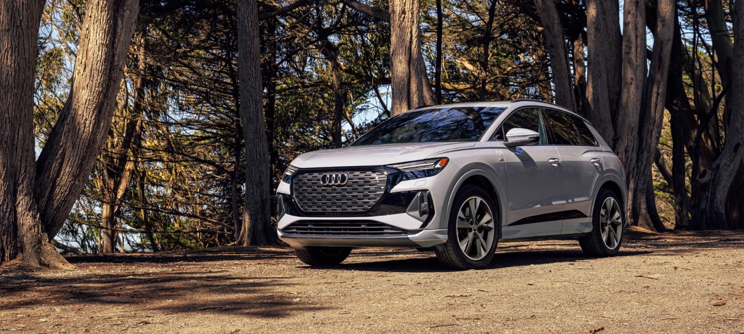 How much can the 2024 Audi Q4 e Tron tow Green Audi